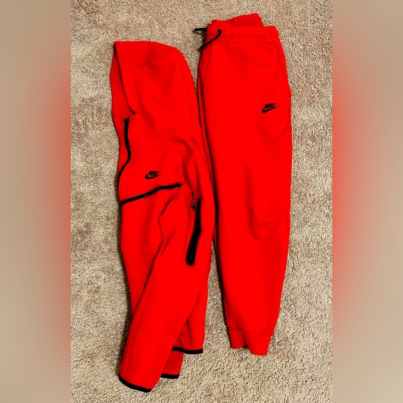 Nike | Other | Nike Tech Set | Poshmark